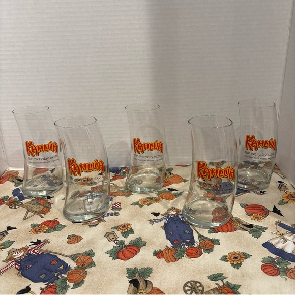 Kahlua | Kitchen | 5 Kahlua Curved Cocktail Style Glass Barware The ...
